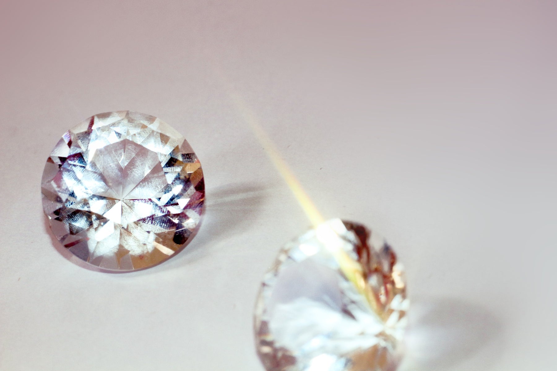 Lab-grown diamonds and ethical jewelry | MYEL Design